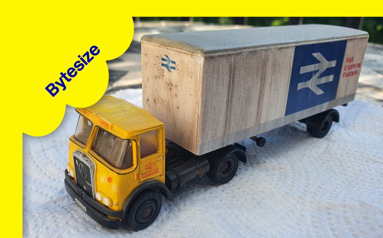EFE Atkinson Borderer BR Parcels Lorry - Milepost 128 Modelling - for ...